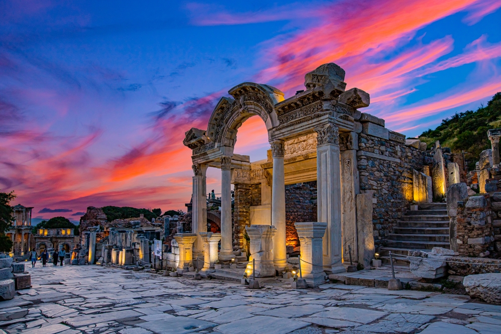 Dlaczego warto odwiedzić Efez w Turcji? - TUI